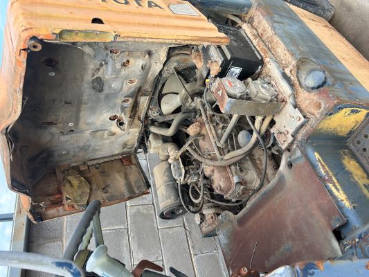 SCRAP - Toyota Forklift