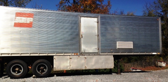 1970 Fruehauf Box Trailer w/ Misc Equipment (940168)