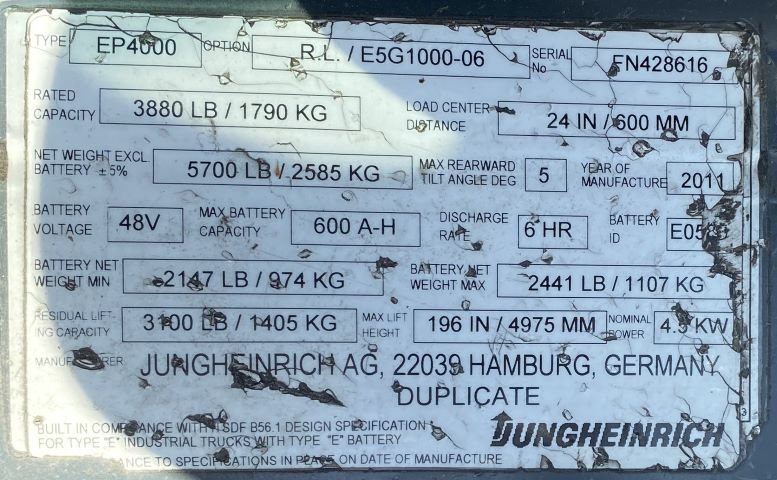 2011 Caterpillar EP4000 Electric Forklift w/ Charger (950814)