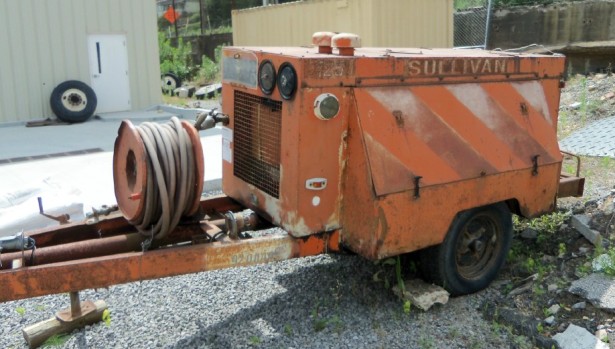 Sullivan Portable Air Compressor D1250 (920044)